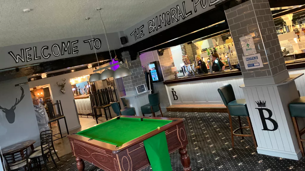 balmoral pub